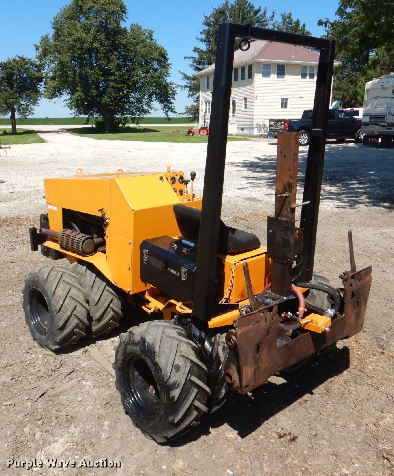 1981 Case Maxi Sneaker trencher in Ryan, IA | Item MF9137 sold | Purple ...