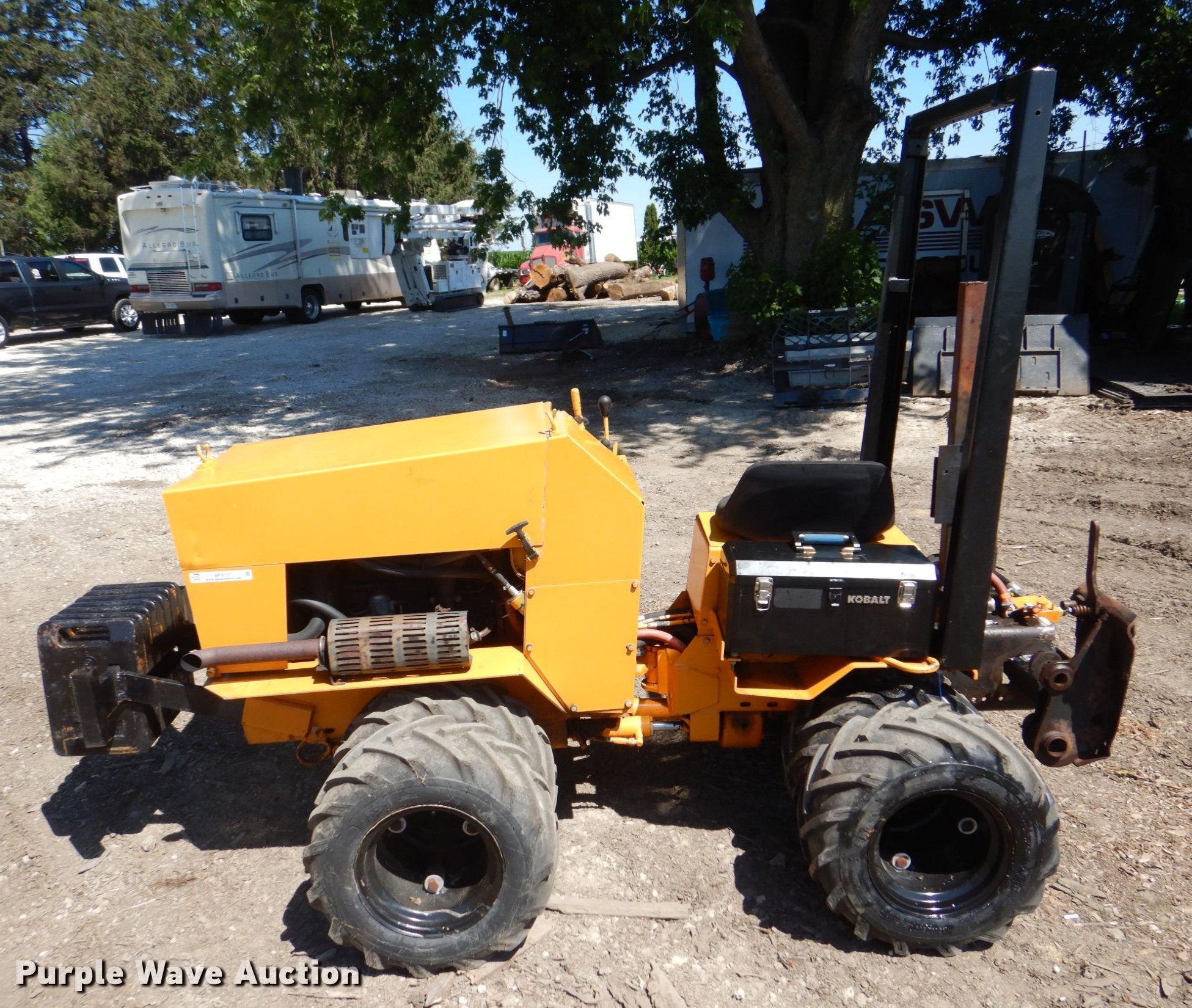 1981 Case Maxi Sneaker trencher in Ryan, IA | Item MF9137 sold | Purple ...