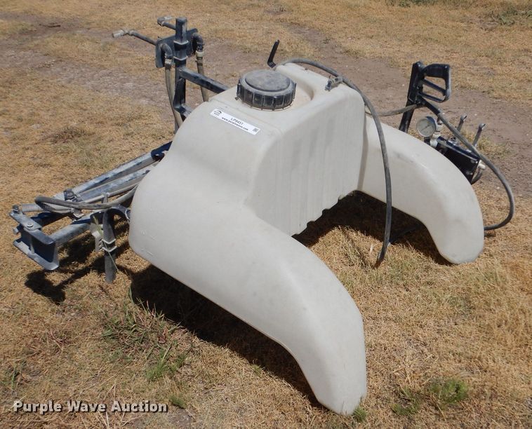 2011 Superior sprayer in Stockton, KS | Item LP9451 sold | Purple Wave