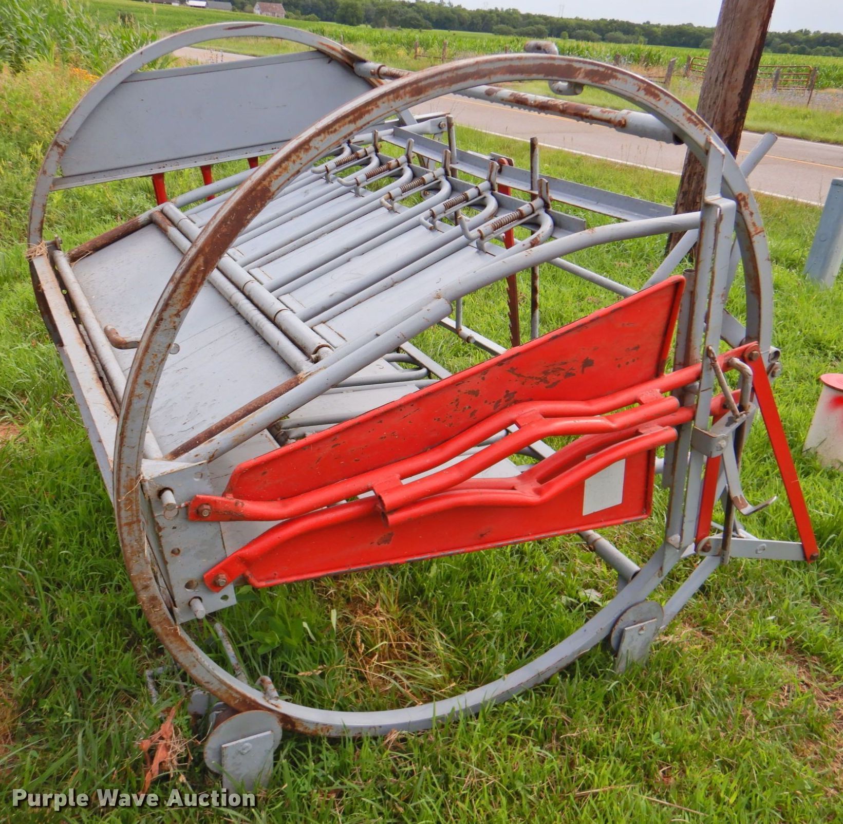 Filson calf table in Wamego, KS | Item DP4401 sold | Purple Wave