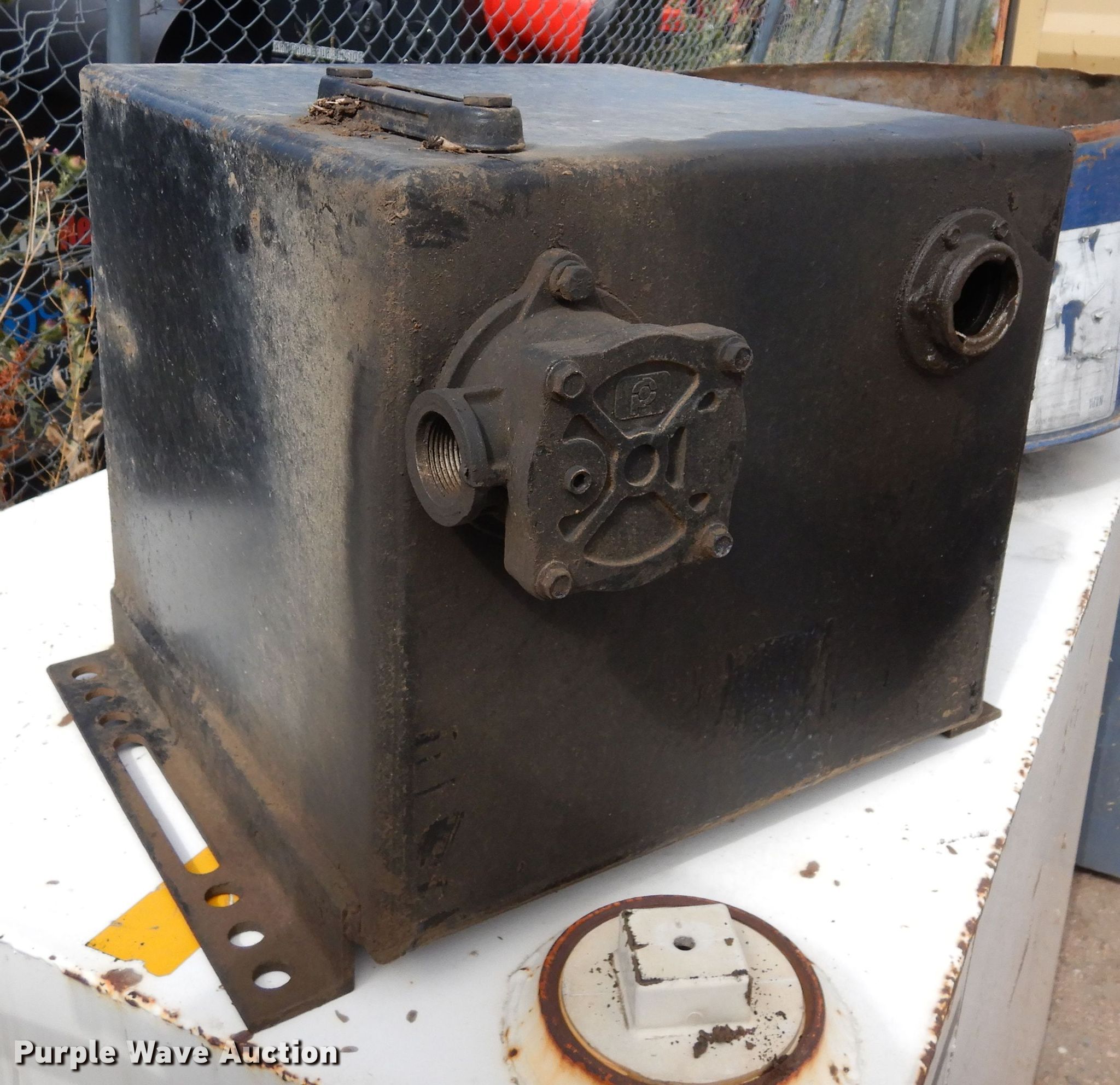 Truck parts in Brighton, CO | Item LT9900 sold | Purple Wave