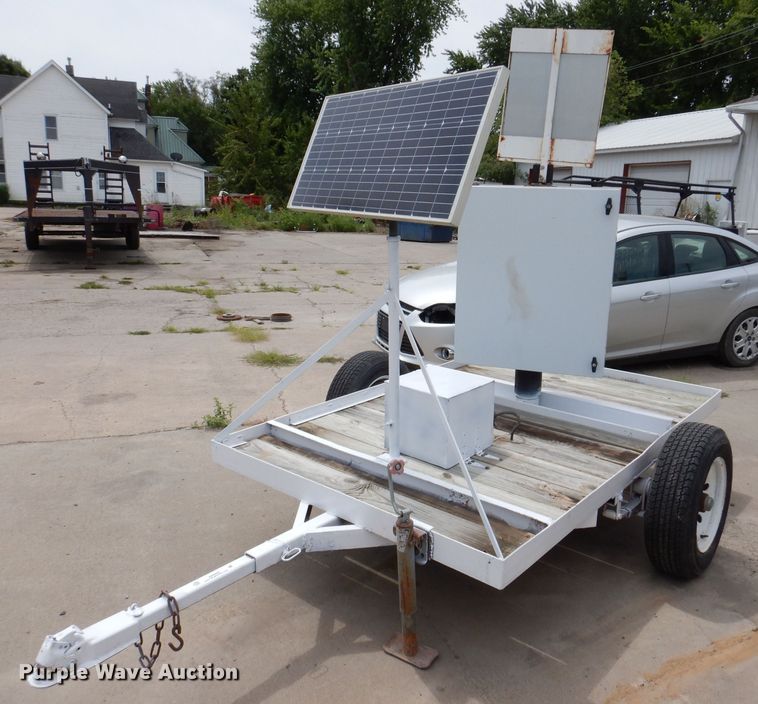 Hammond radar trailer in Ottumwa, IA | Item KP9492 sold | Purple Wave