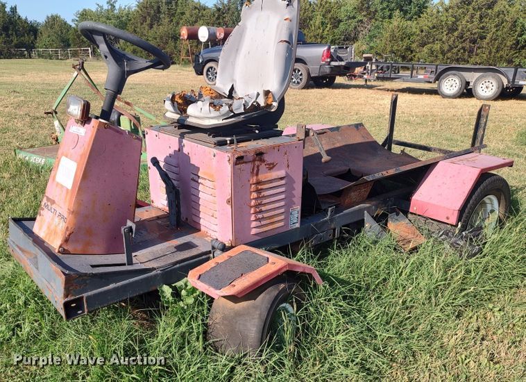 Toro Multi Pro 1100 turf sprayer chassis in Edmond, OK | Item MF9522 ...