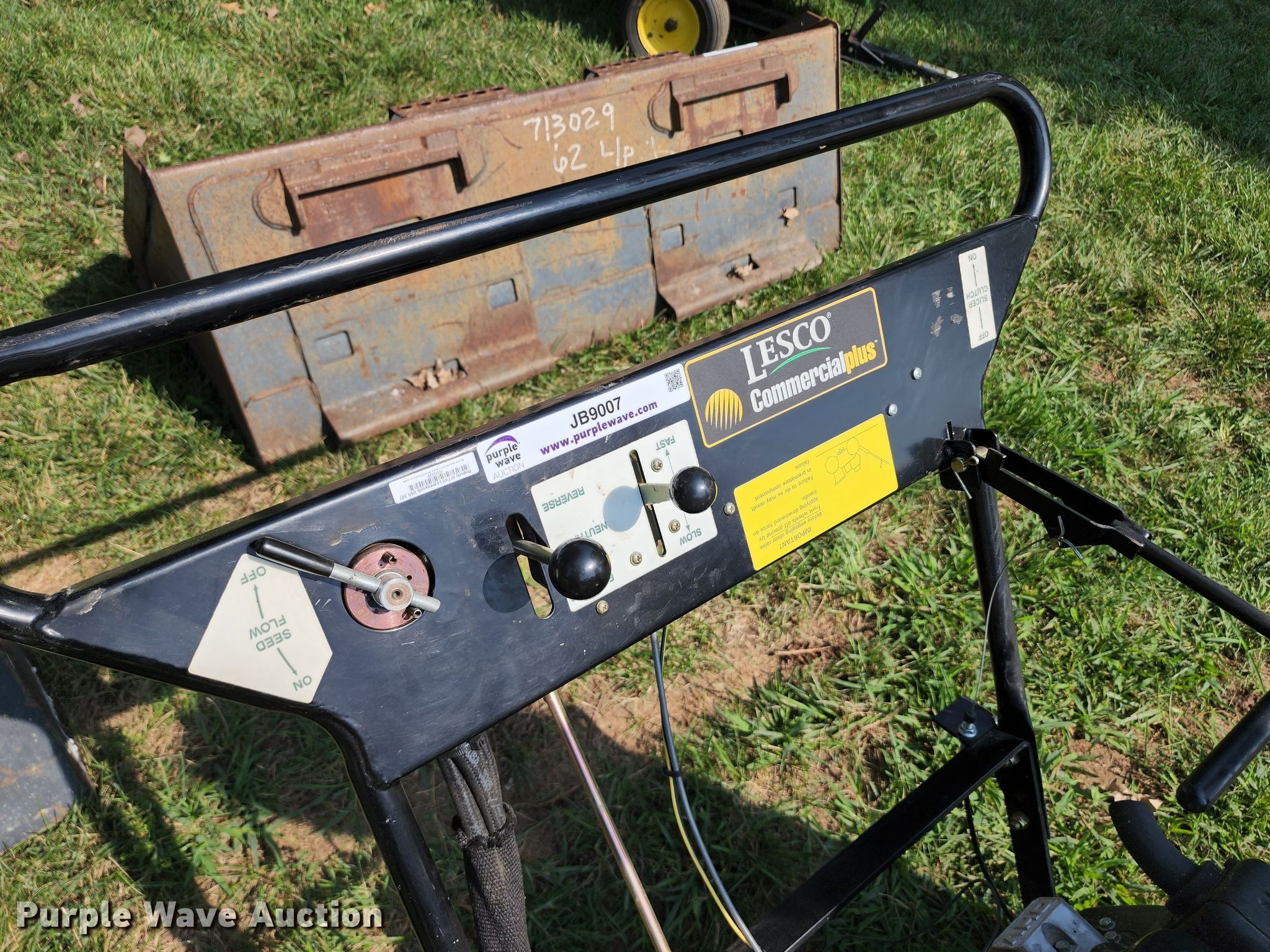 Lesco Commercial Plus overseeder in Lee's Summit, MO | Item JB9007 sold ...