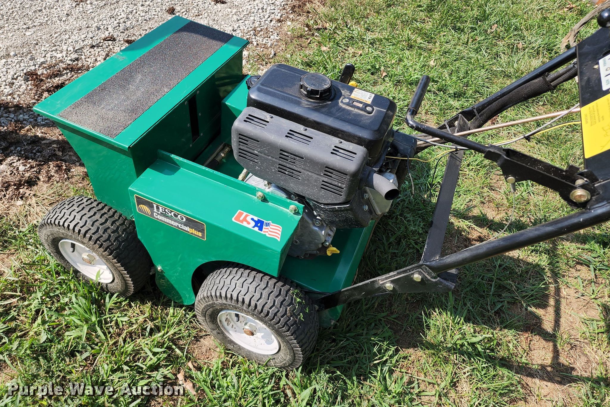 Lesco Commercial Plus overseeder in Lee's Summit, MO | Item JB9007 sold ...
