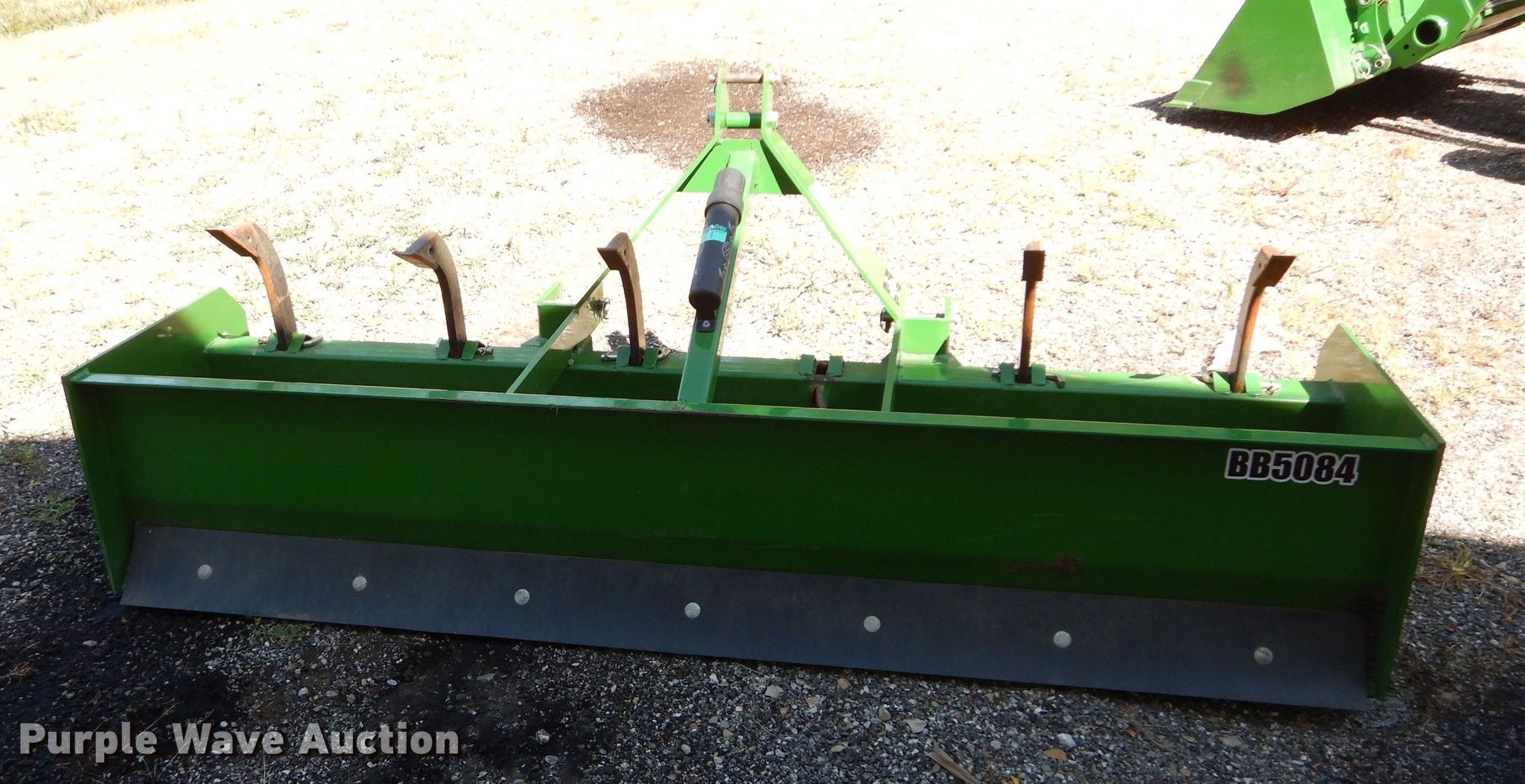 Frontier BB5084 box blade in Topeka, KS | Item JX9130 sold | Purple Wave