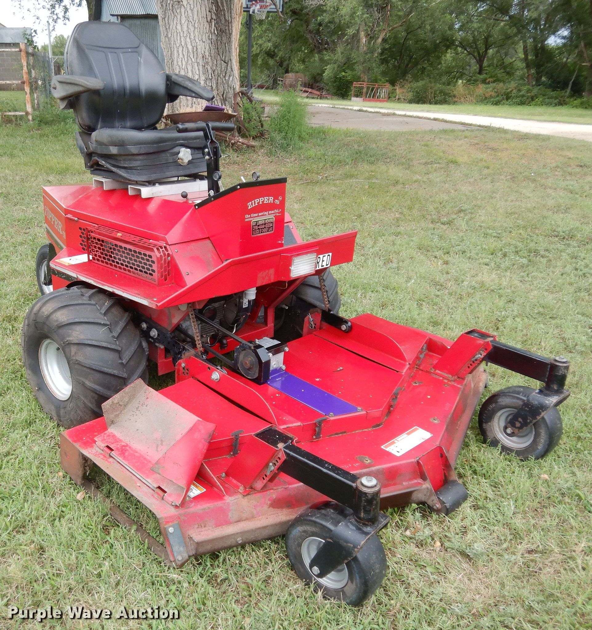 Zipper TS20 ZTR lawn mower in Cedar Point, KS | Item KS9798 sold ...