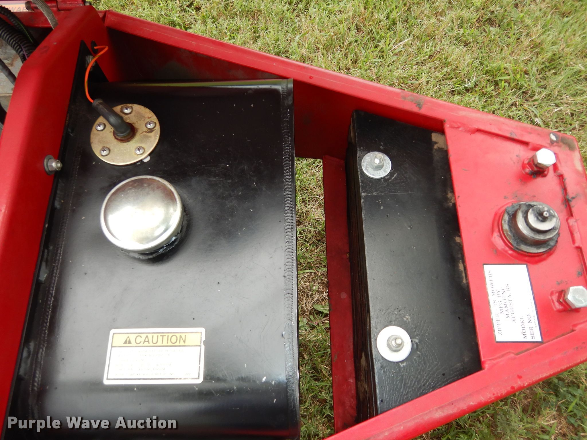 Zipper TS20 ZTR lawn mower in Cedar Point, KS | Item KS9798 sold ...