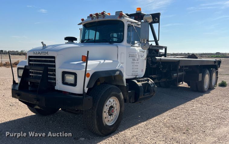 1992 Mack winch truck in Rolla, KS | Item DJ7681 sold | Purple Wave