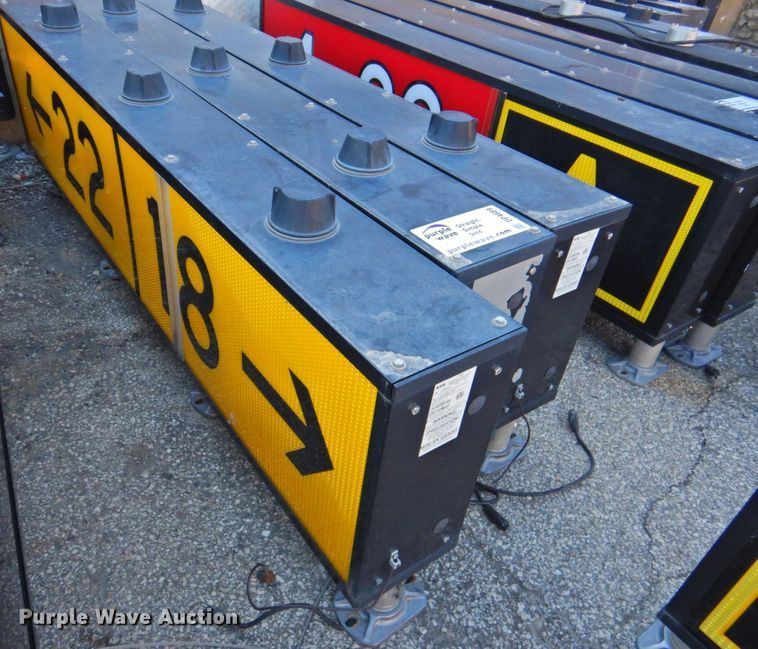 (3) ADB Safegate runway signs in Gardner, KS | Item DP4689 sold ...