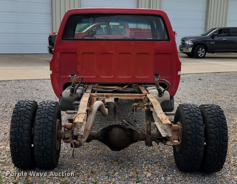 1990 Chevrolet Cheyenne 3500 Crew Cab pickup truck cab and chassis in ...