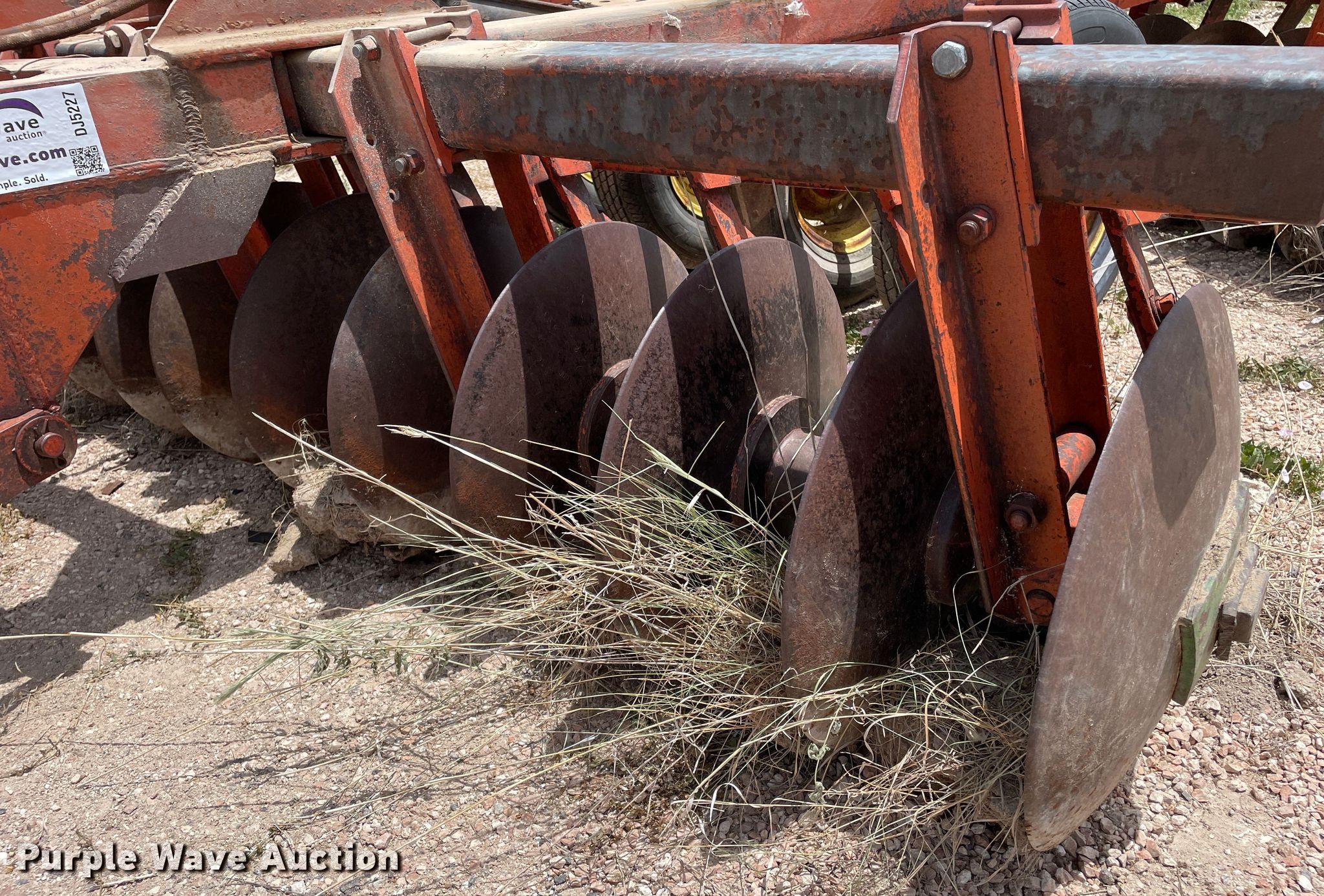 Bush Hog 146 offset disk in Spearman, TX | Item DJ5227 sold | Purple Wave