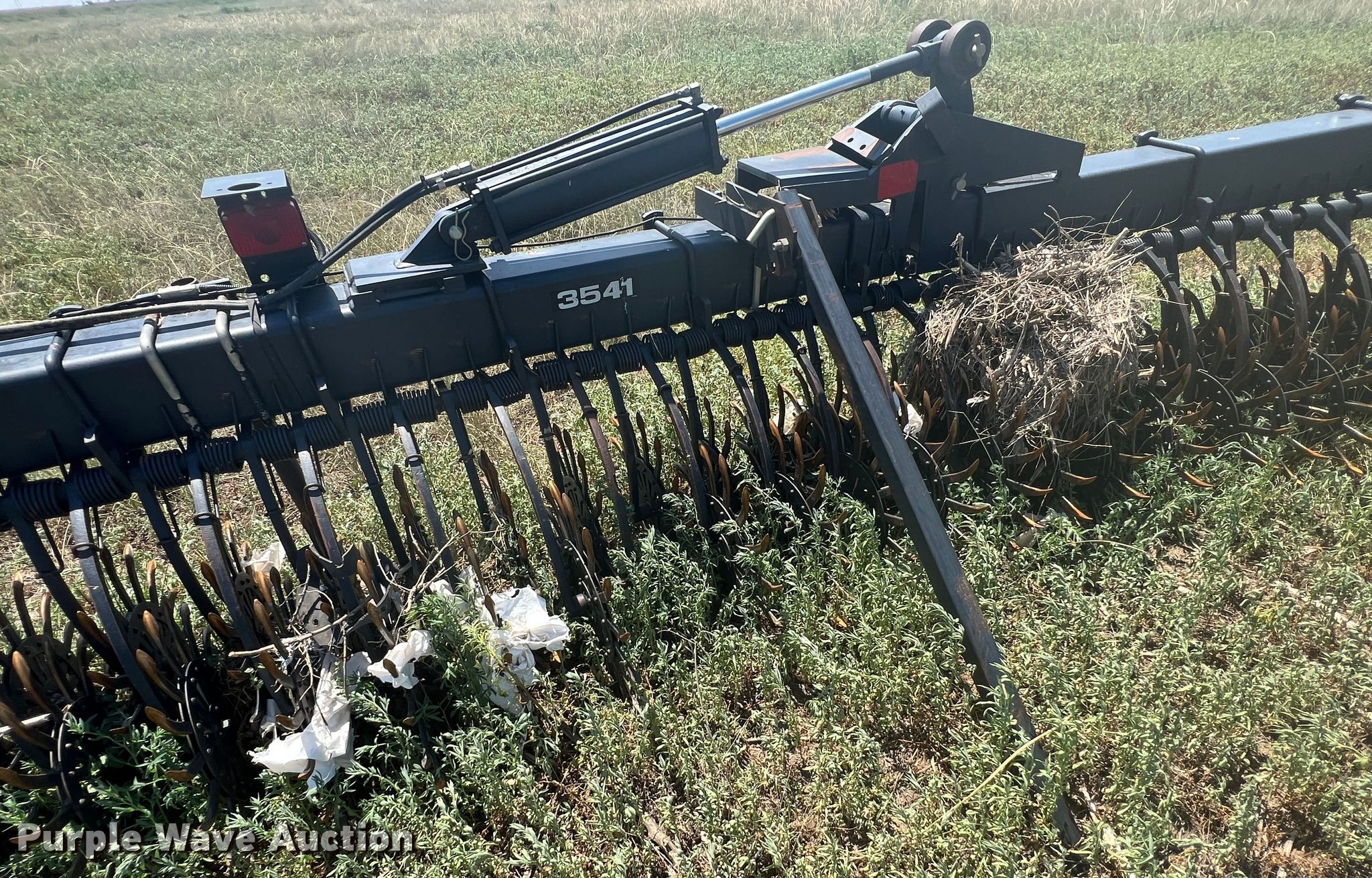 Yetter 3541 rotary hoe in Guymon, OK | Item DS8465 sold | Purple Wave