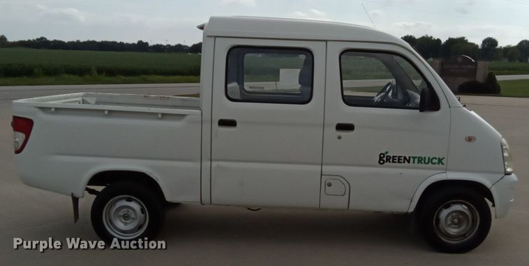 2014 Vantage EV1000 utility vehicle in Pocahontas, IL | Item EA9431 ...