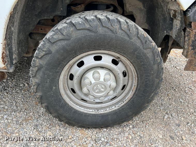 2011 Dodge Ram 2500 Crew Cab pickup truck in Hepler, KS | Item JX9391 ...