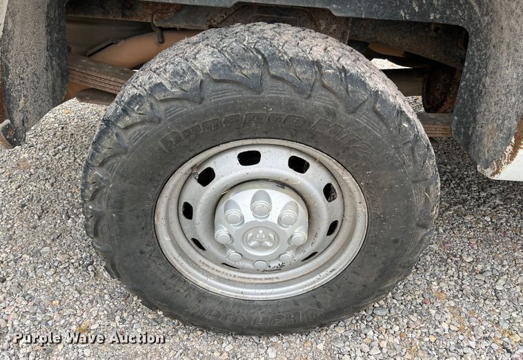 2011 Dodge Ram 2500 Crew Cab pickup truck in Hepler, KS | Item JX9391 ...