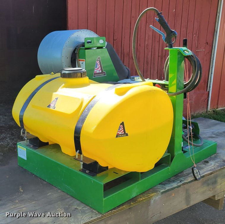 Master Manufacturing Cobra 8-R18 livestock mister in Robinson, KS ...