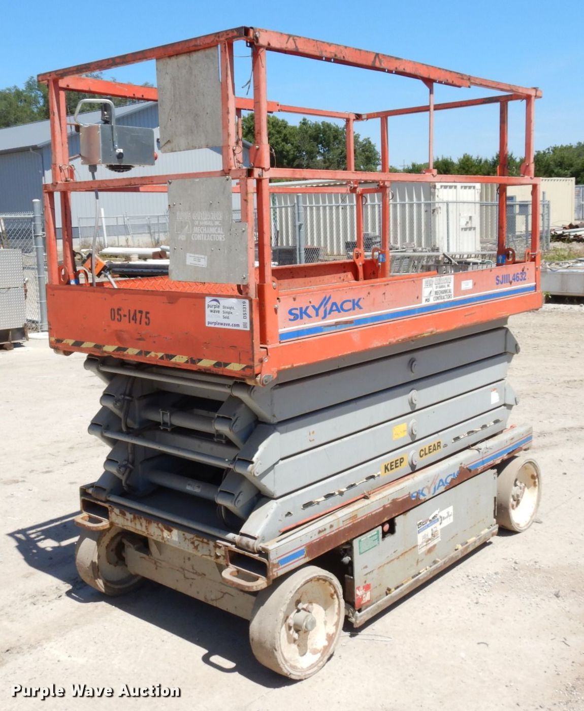 Skyjack SJIII 4632 scissor lift in Topeka, KS | Item DS1319 sold ...