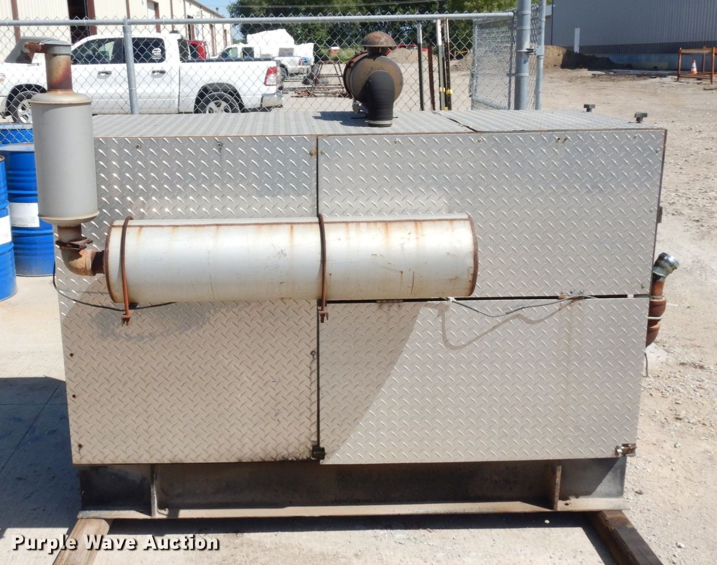 International generator in Topeka, KS | Item DS1320 sold | Purple Wave