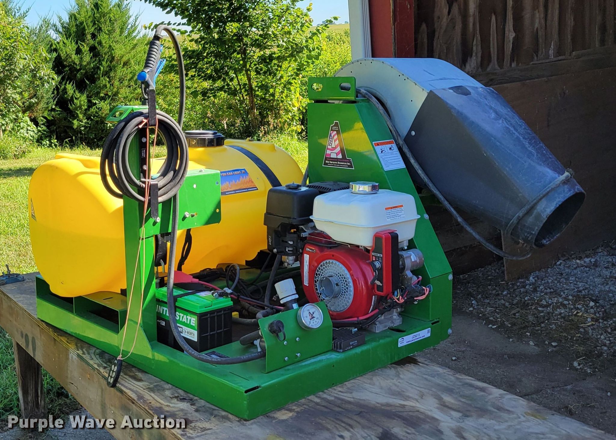 Master Manufacturing Cobra 8-R18 livestock mister in Robinson, KS ...