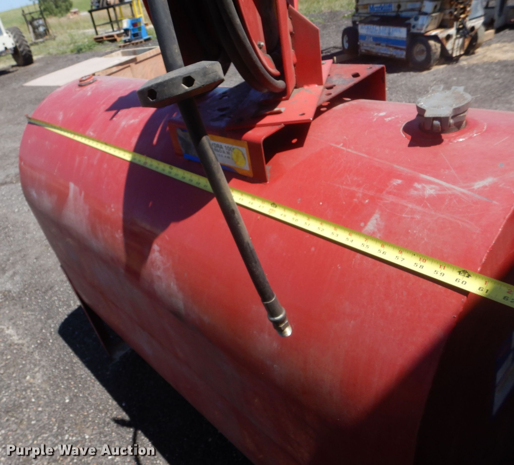 Buffalo Tank Company hydraulic oil tank in Stockton, KS | Item LB9813 ...