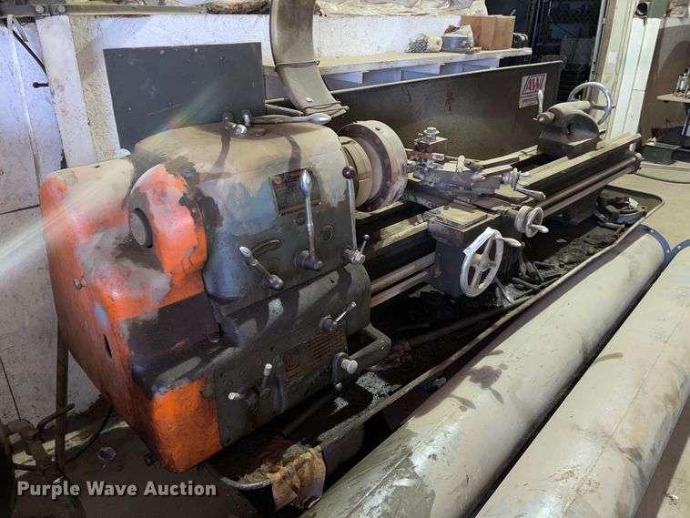 Clausing Colchester metal lathe in Topeka, KS | Item MU9072 sold ...