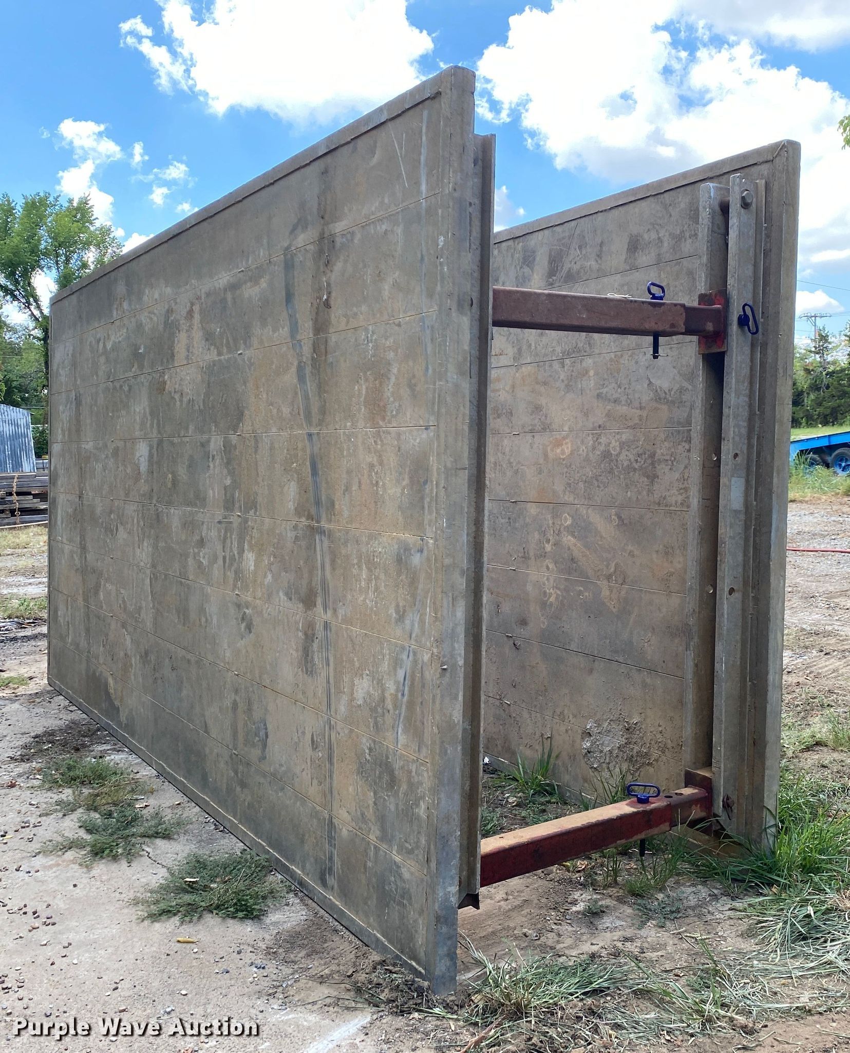 Speed Shore trench box in Tulsa, OK | Item DK6386 sold | Purple Wave