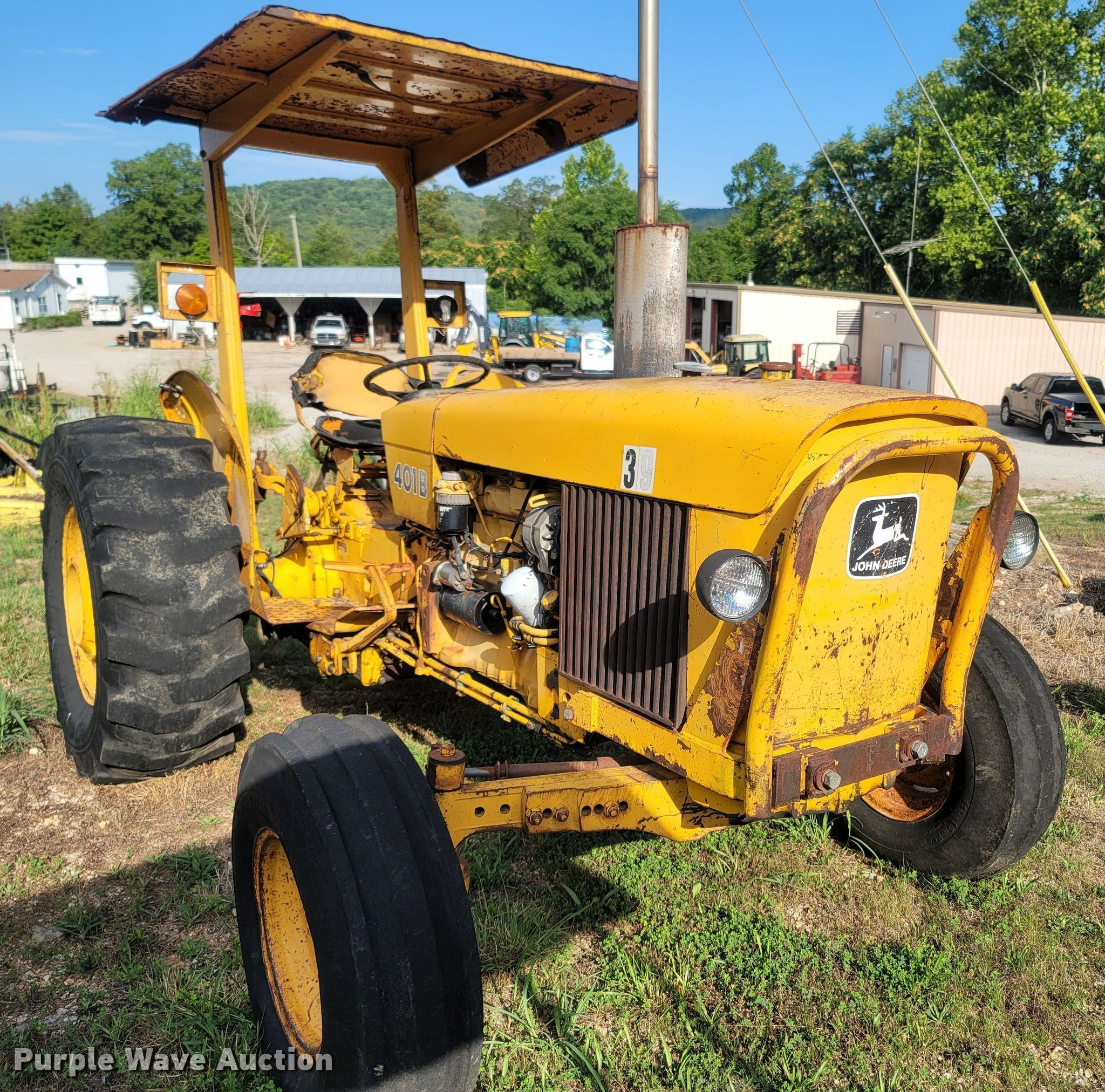 John Deere 401B tractor in Holiday Island, AR | Item LM9618 sold ...