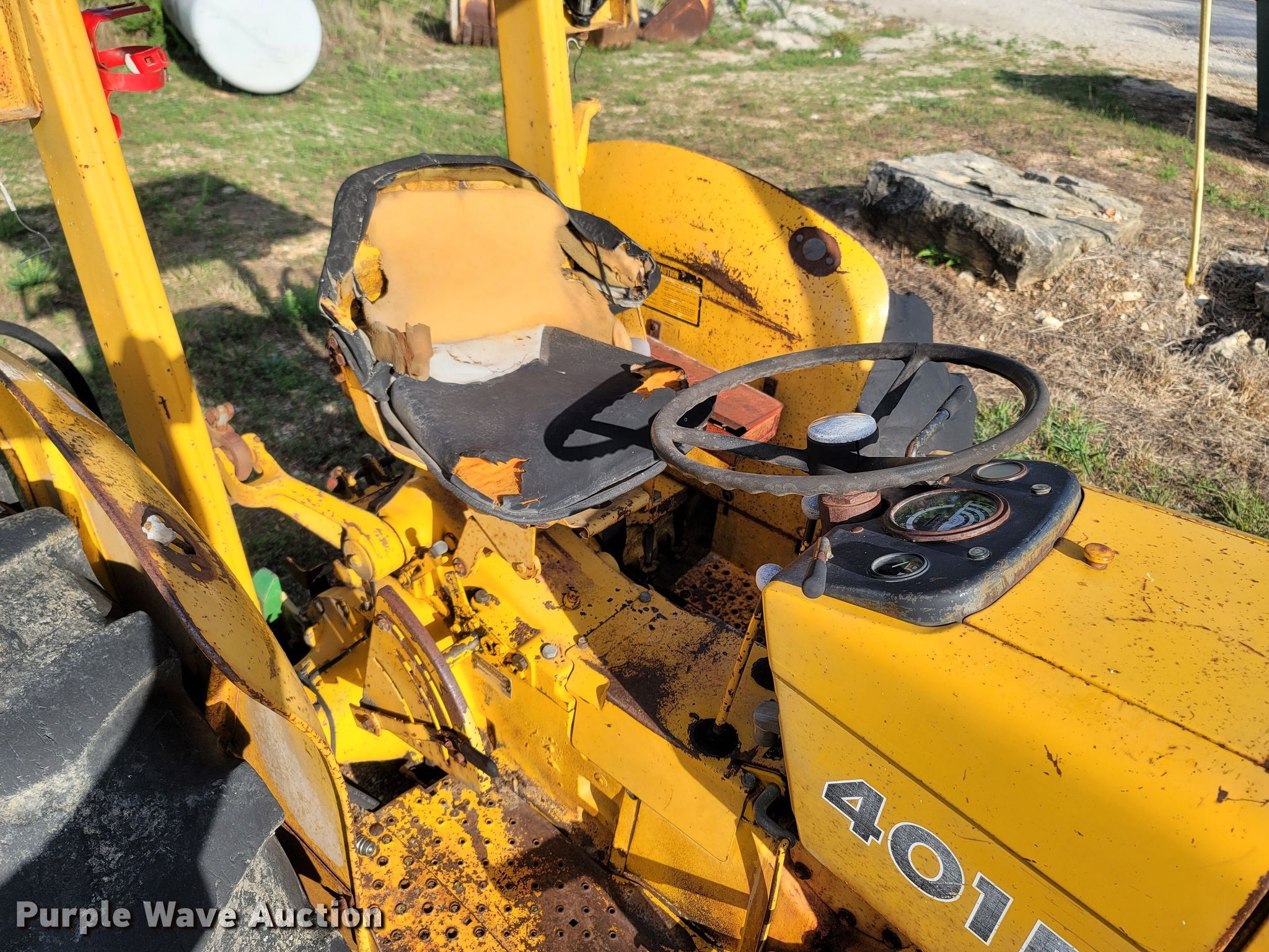 John Deere 401B tractor in Holiday Island, AR | Item LM9618 sold ...