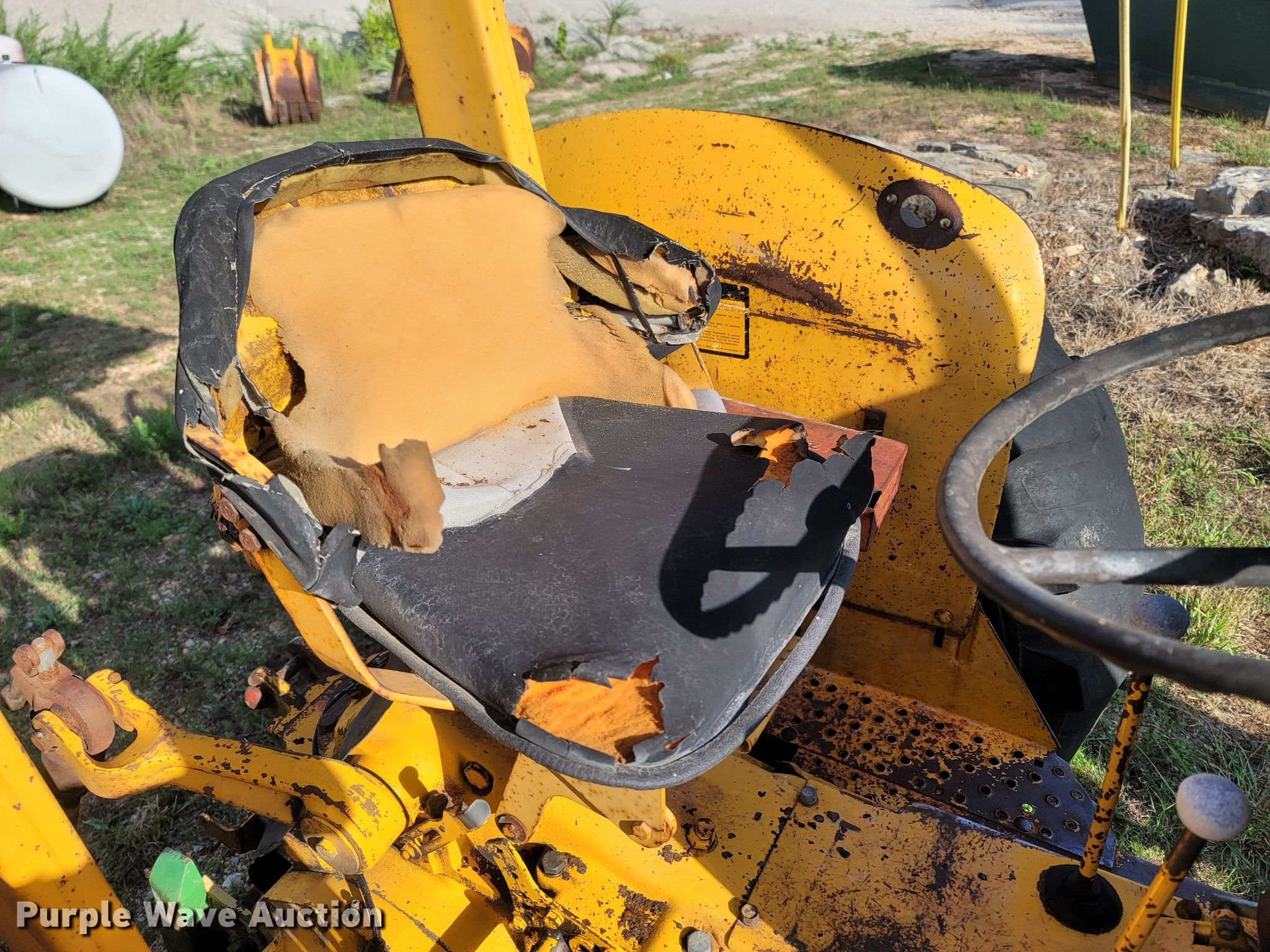 John Deere 401B tractor in Holiday Island, AR | Item LM9618 sold ...