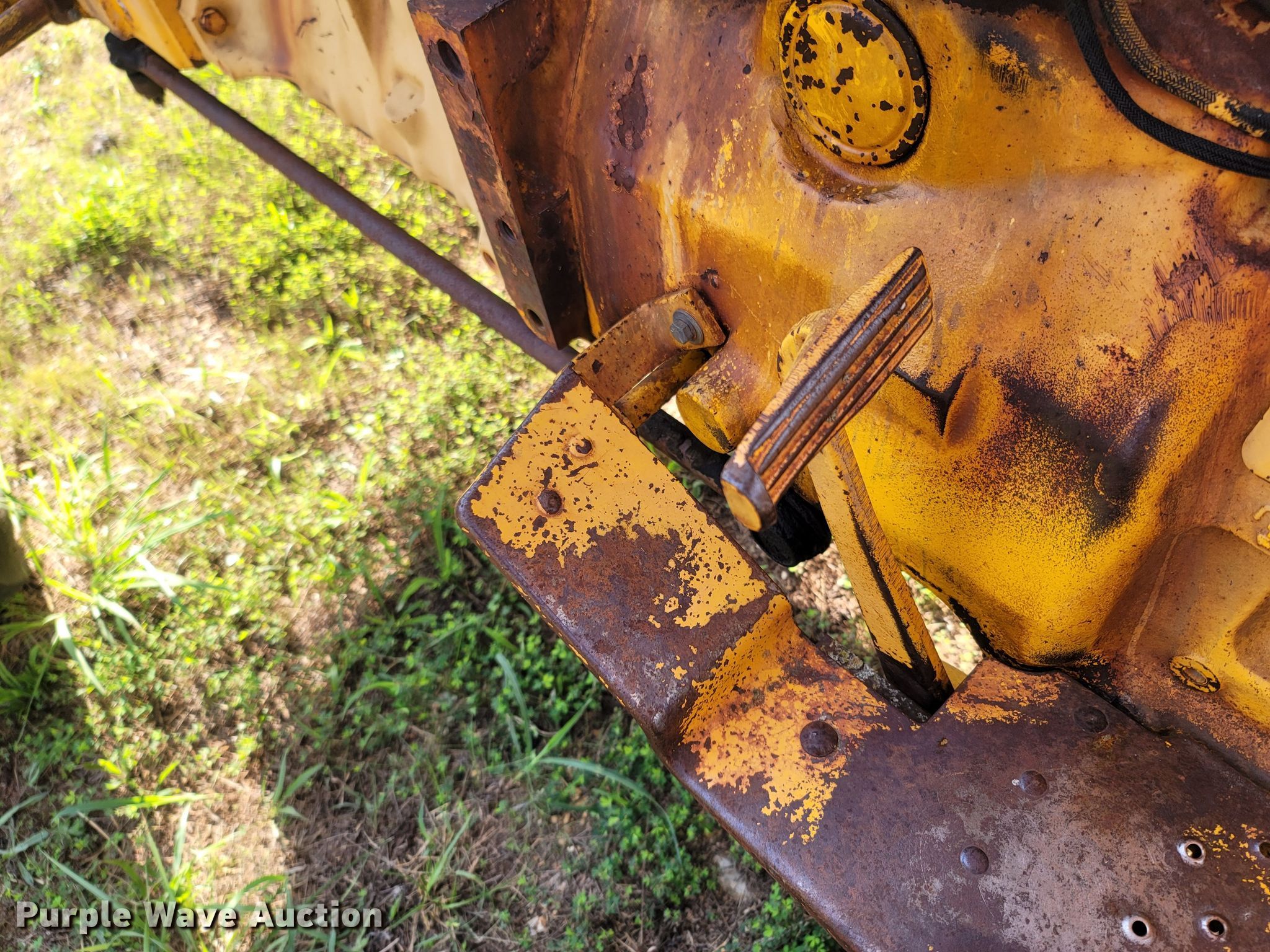 John Deere 401B tractor in Holiday Island, AR | Item LM9618 sold ...