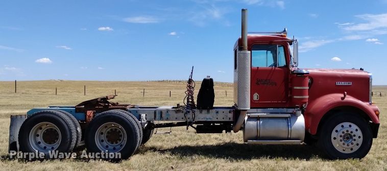 1972 Kenworth W925 semi truck in Lingle, WY | Item DR1319 sold | Purple ...