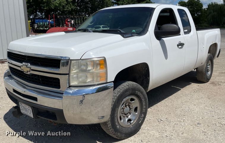2009 Chevrolet Silverado 2500 Ext. Cab pickup truck in Grain Valley, MO ...