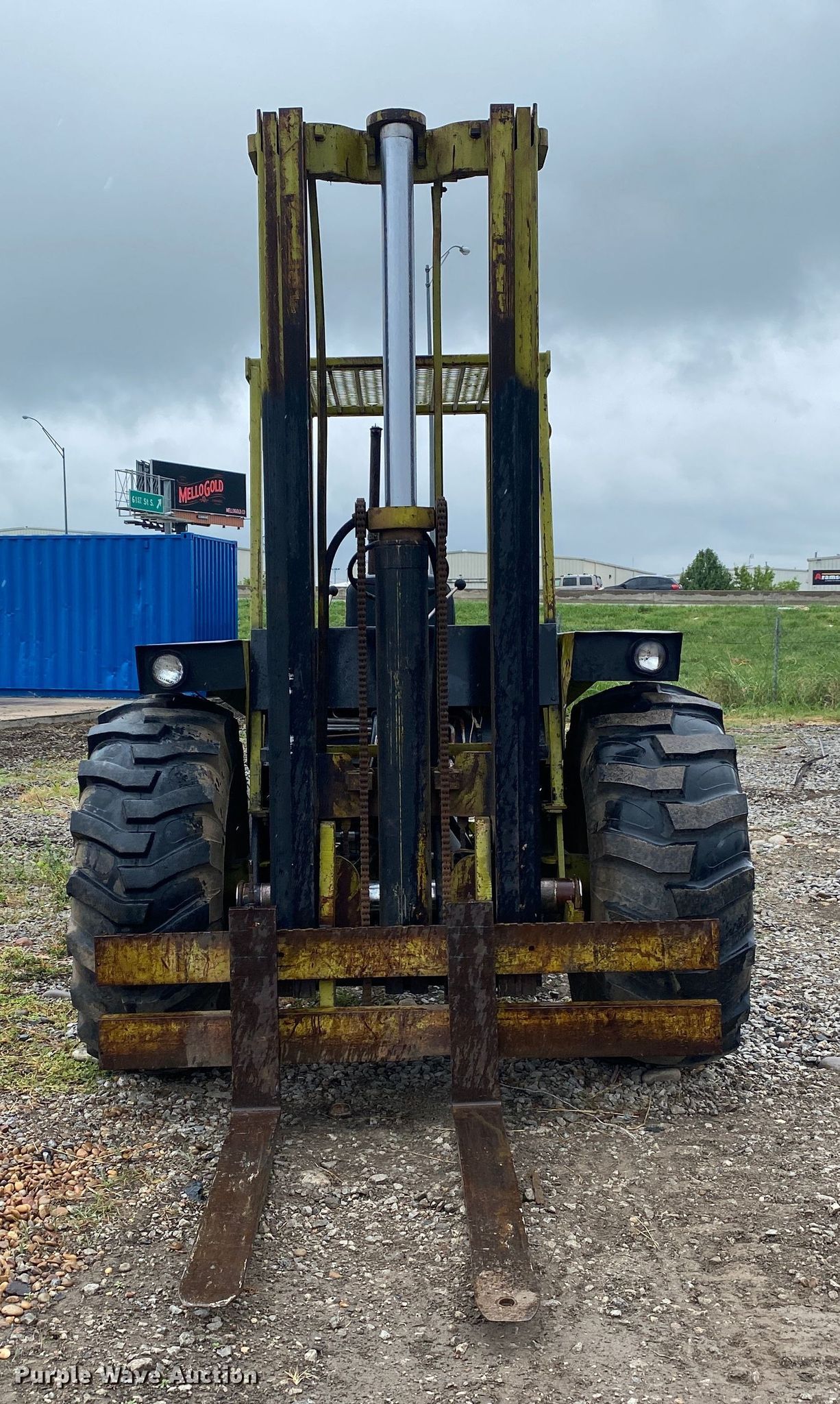 Clark 60D forklift in Tulsa, OK | Item DK6401 sold | Purple Wave