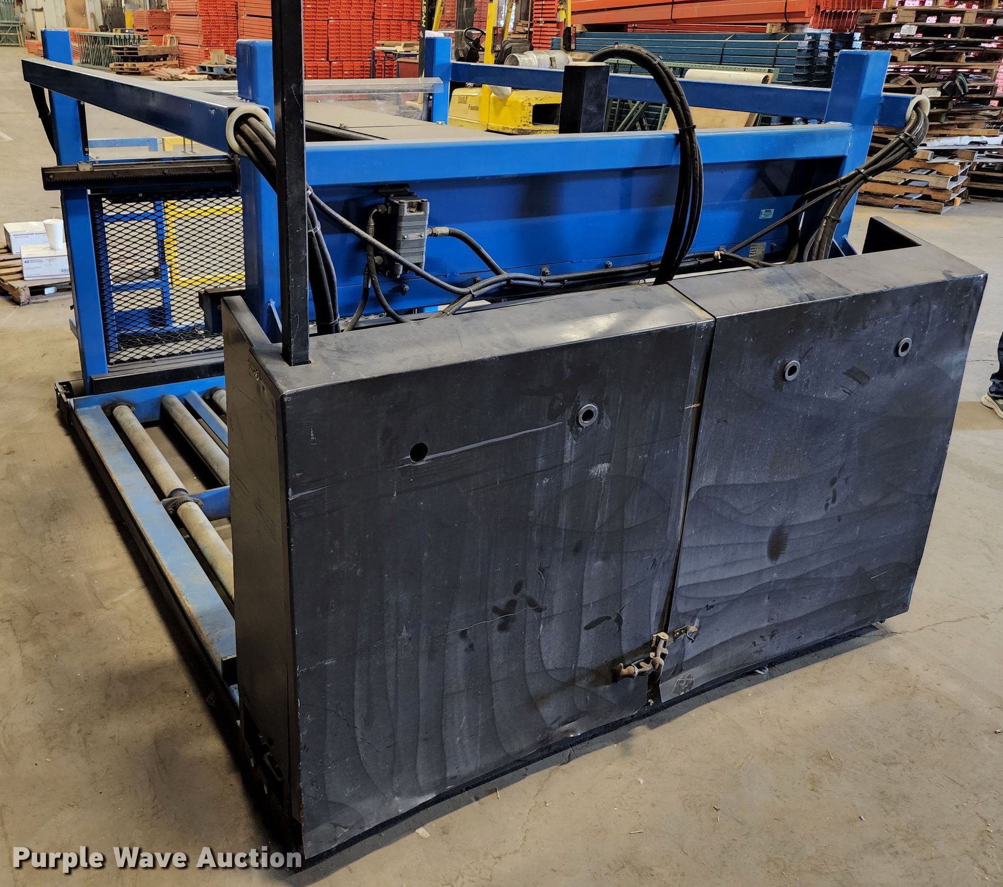 EnerSys EBBH236SSS6 Pro series battery changing station in Kansas City ...