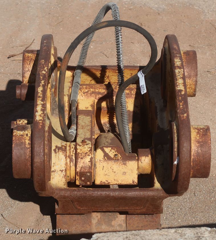 2007 Caterpillar 318/320 quick coupler in Oklahoma City, OK | Item ...