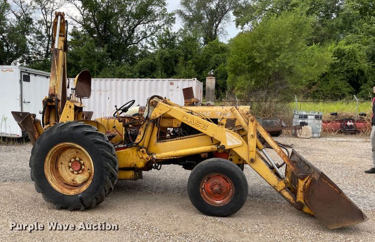 Case 530 backhoe in Topeka, KS | Item MU9065 sold | Purple Wave
