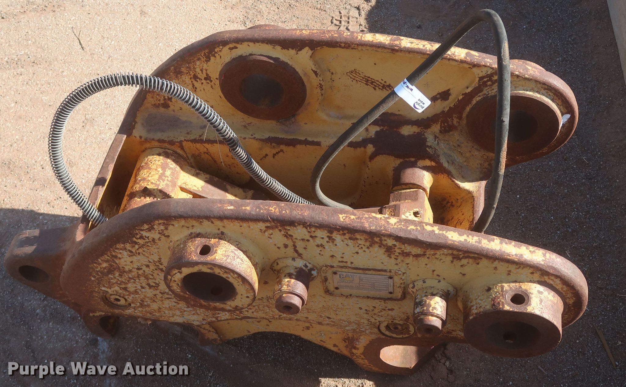 2007 Caterpillar 318/320 quick coupler in Oklahoma City, OK | Item ...
