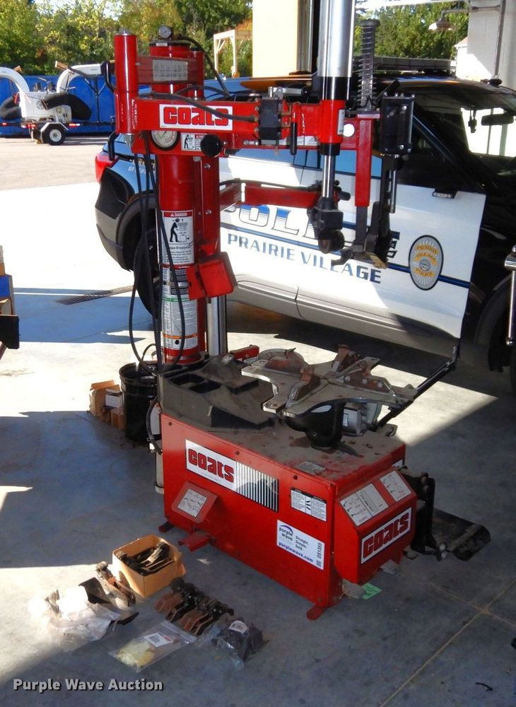 Coats 90X AHL tire machine in Prairie Village, KS | Item DS1355 sold ...