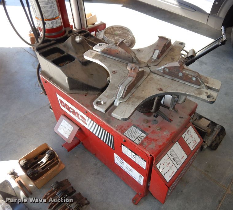 Coats 90X AHL tire machine in Prairie Village, KS | Item DS1355 sold ...