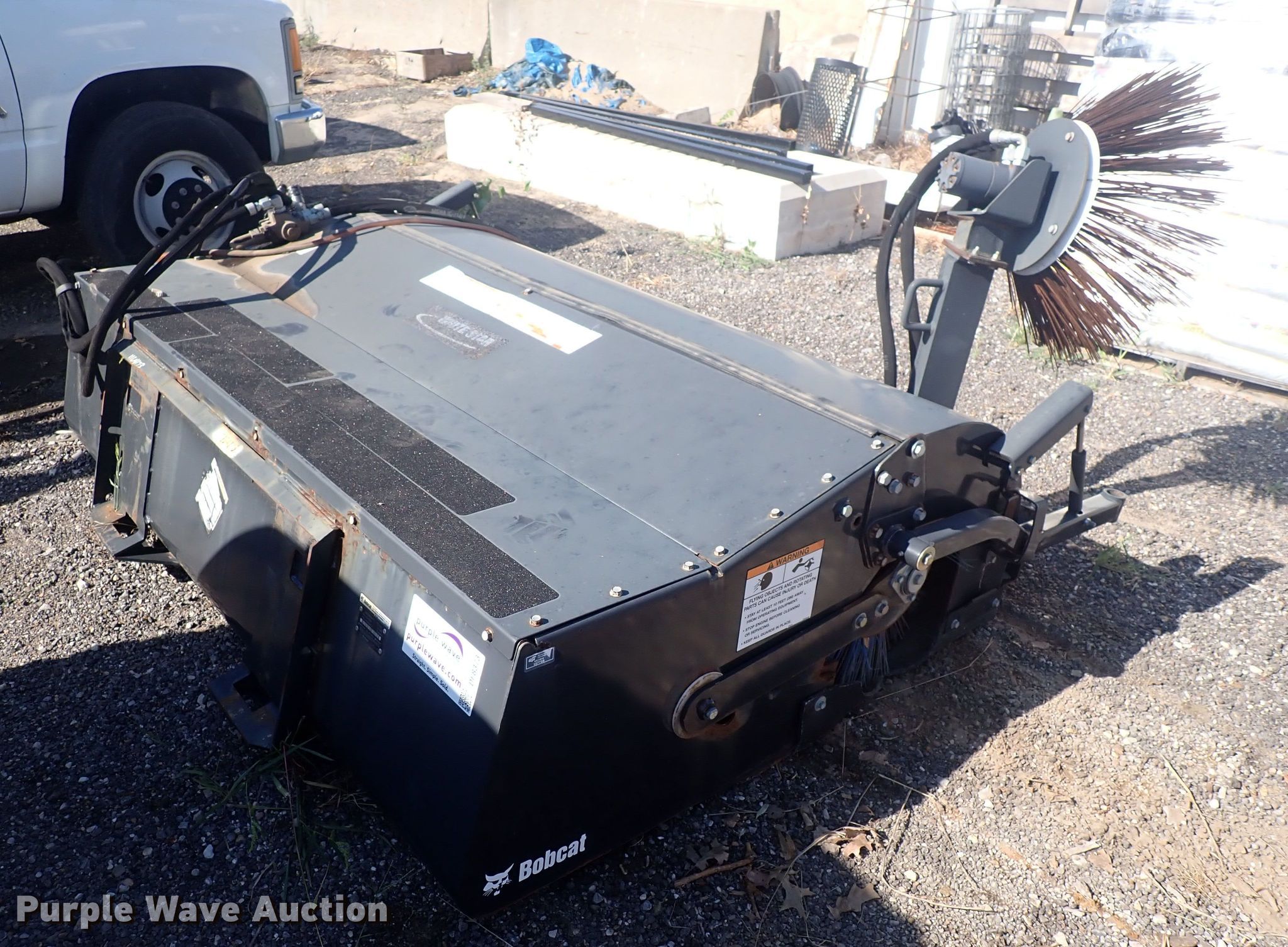 2018 Bobcat 84 Sweeper skid steer sweeper in Wichita, KS | Item DF8373 ...