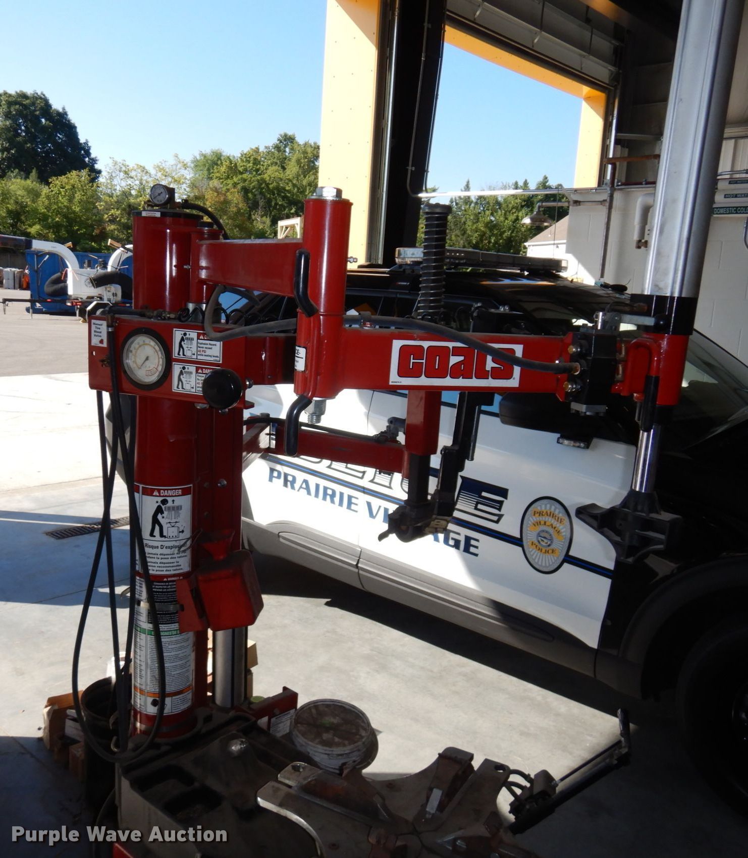 Coats 90X AHL tire machine in Prairie Village, KS | Item DS1355 sold ...