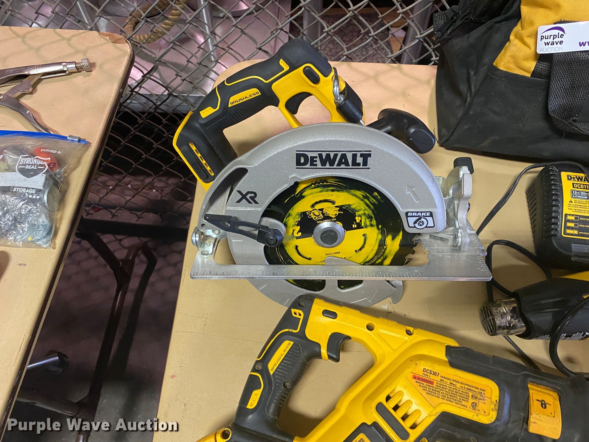 DeWalt tools in Tulsa, OK | Item JA9128 sold | Purple Wave