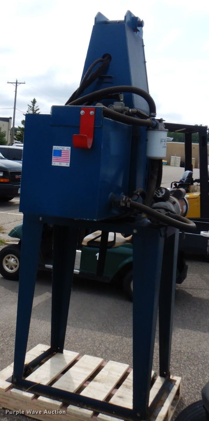 TSI TC-16 oil filter crusher in Arden Hills, MN | Item MH9101 sold ...