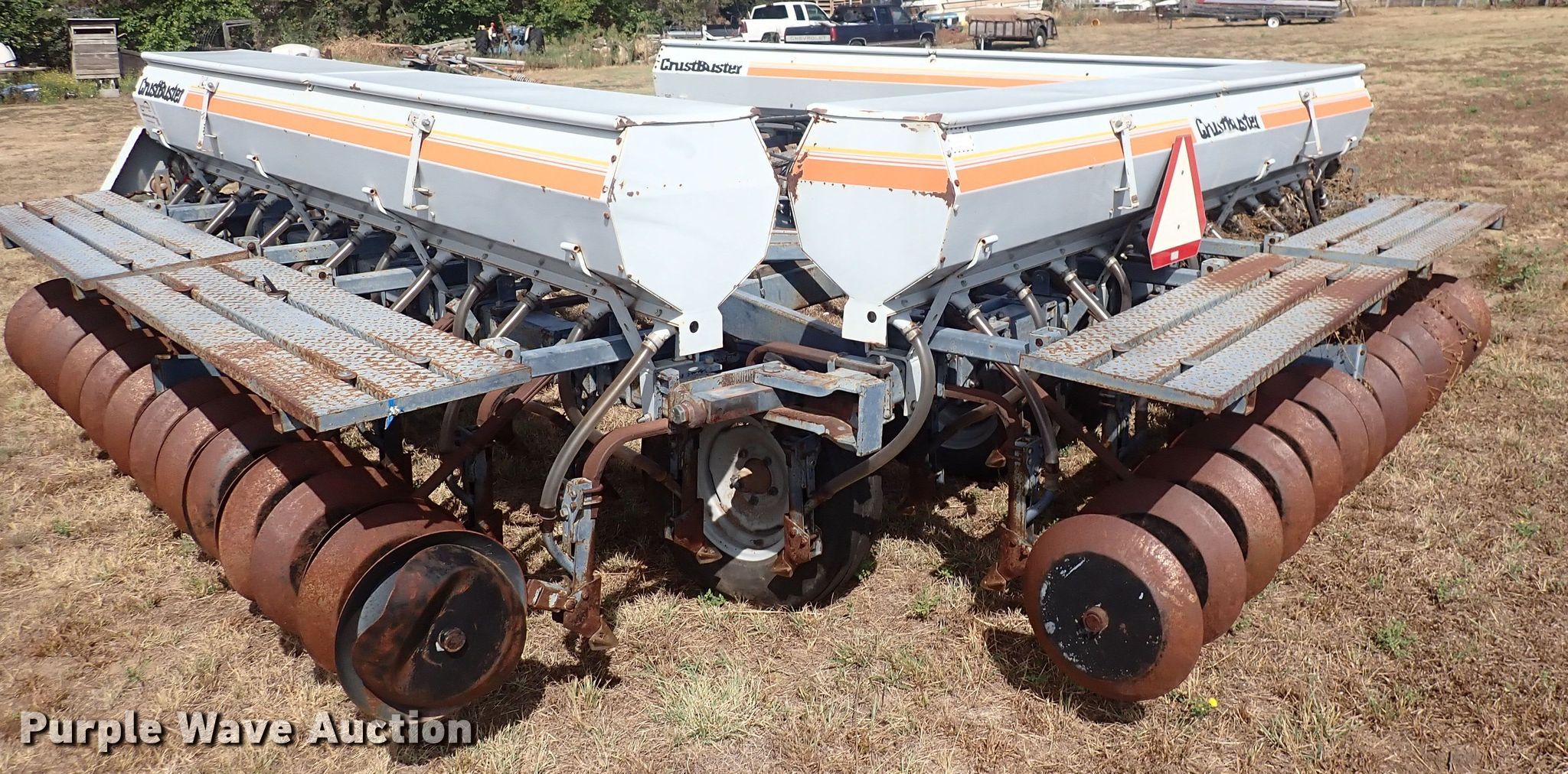 CrustBuster 3200 TS39X10 hoe grain drill in Haysville, KS | Item DF8389 ...