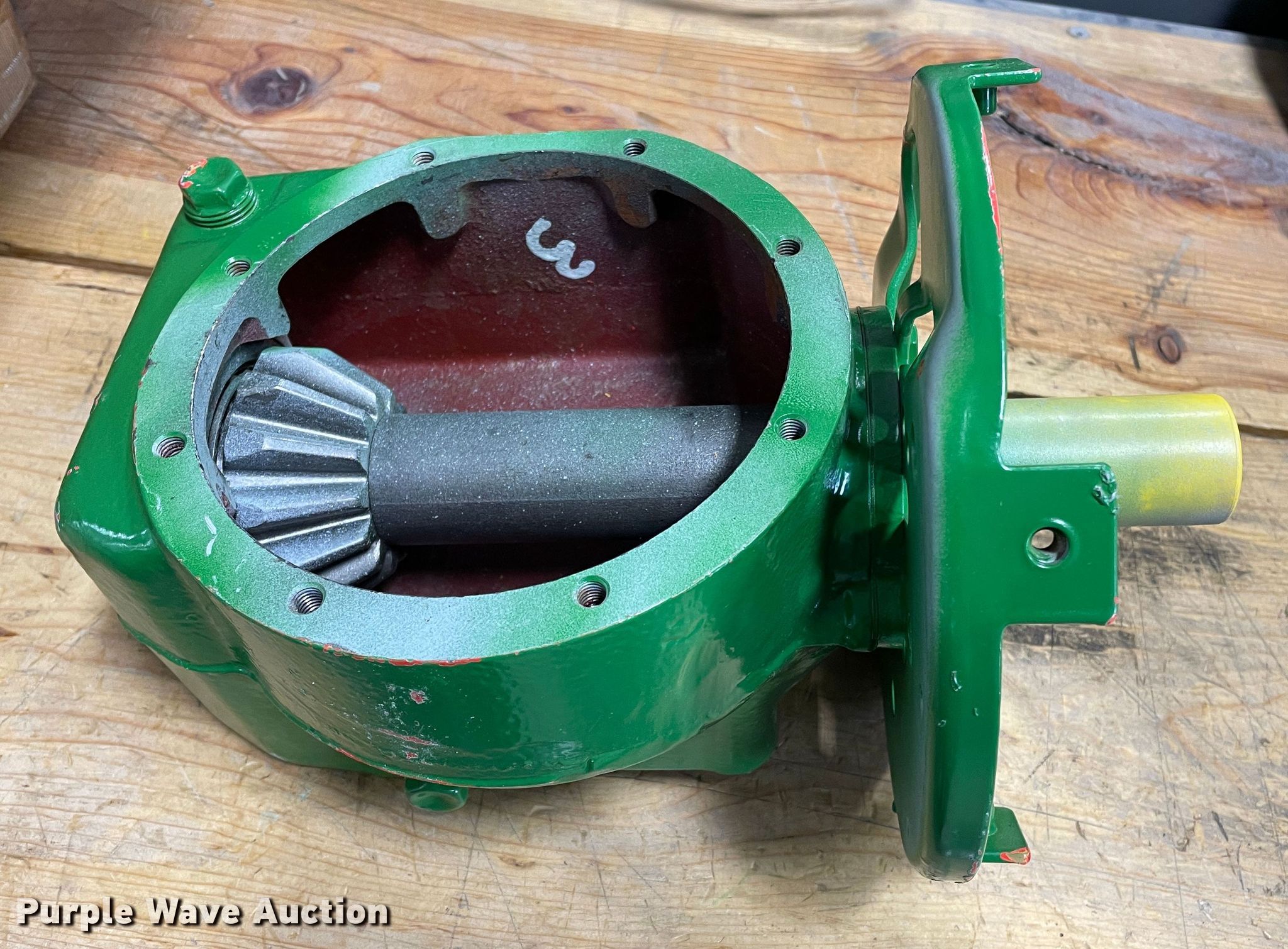 John Deere rototiller gear case assembly in Amarillo , TX | Item KM9947 ...