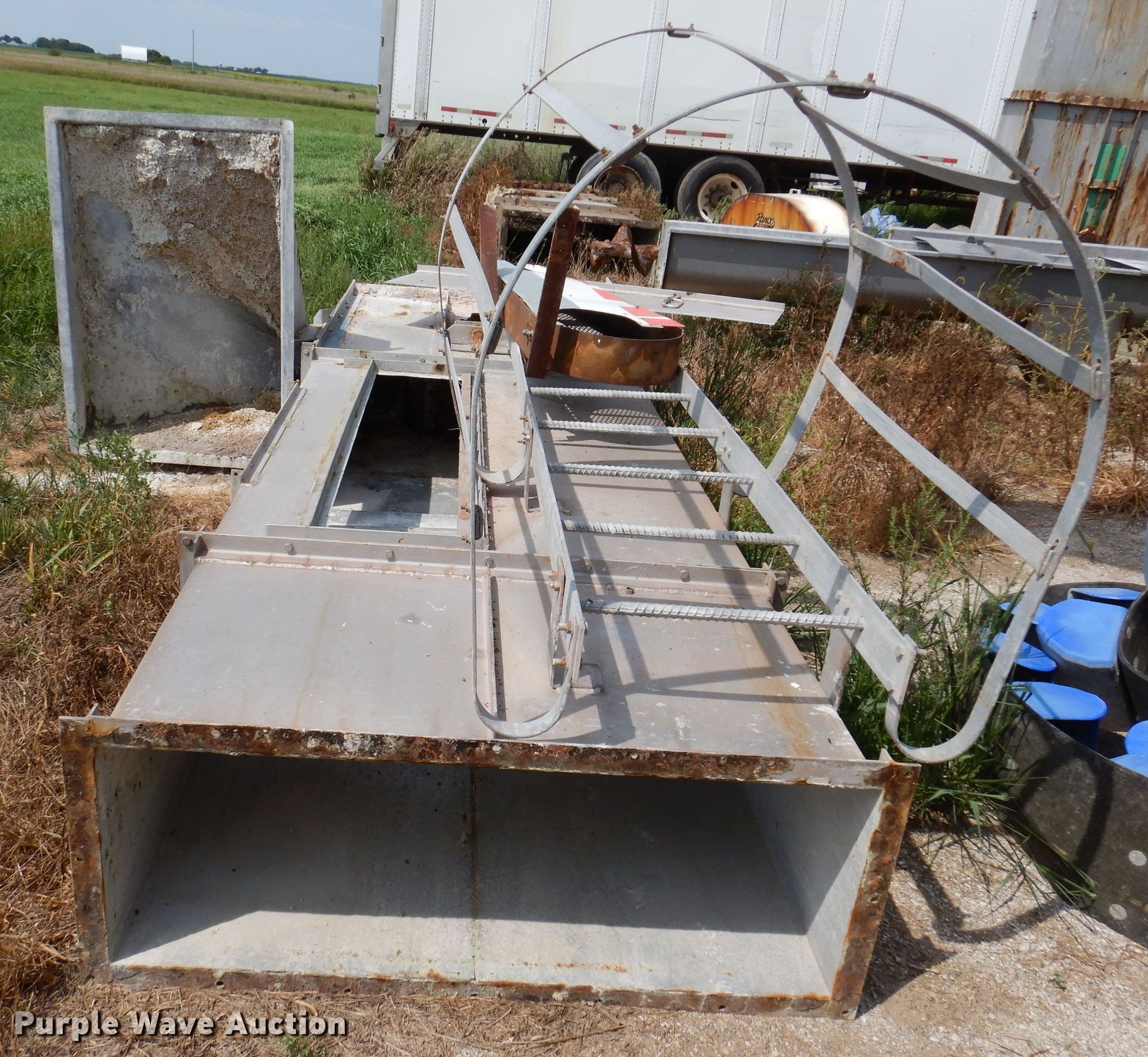 Ranco fertilizer leg in Ottosen, IA | Item KP9442 sold | Purple Wave