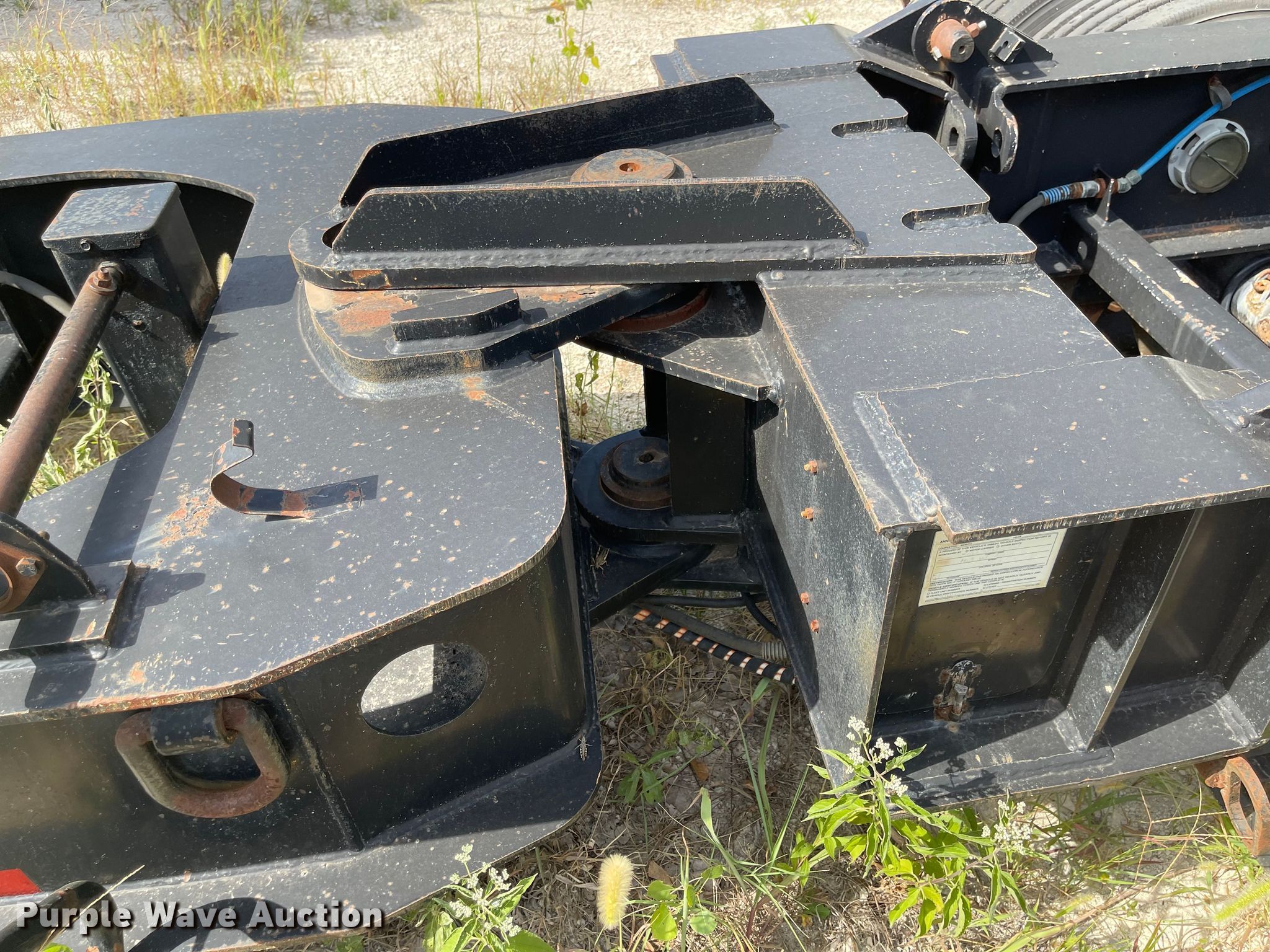 2007 Scheltema stinger axle in Salina, KS | Item MU9122 sold | Purple Wave