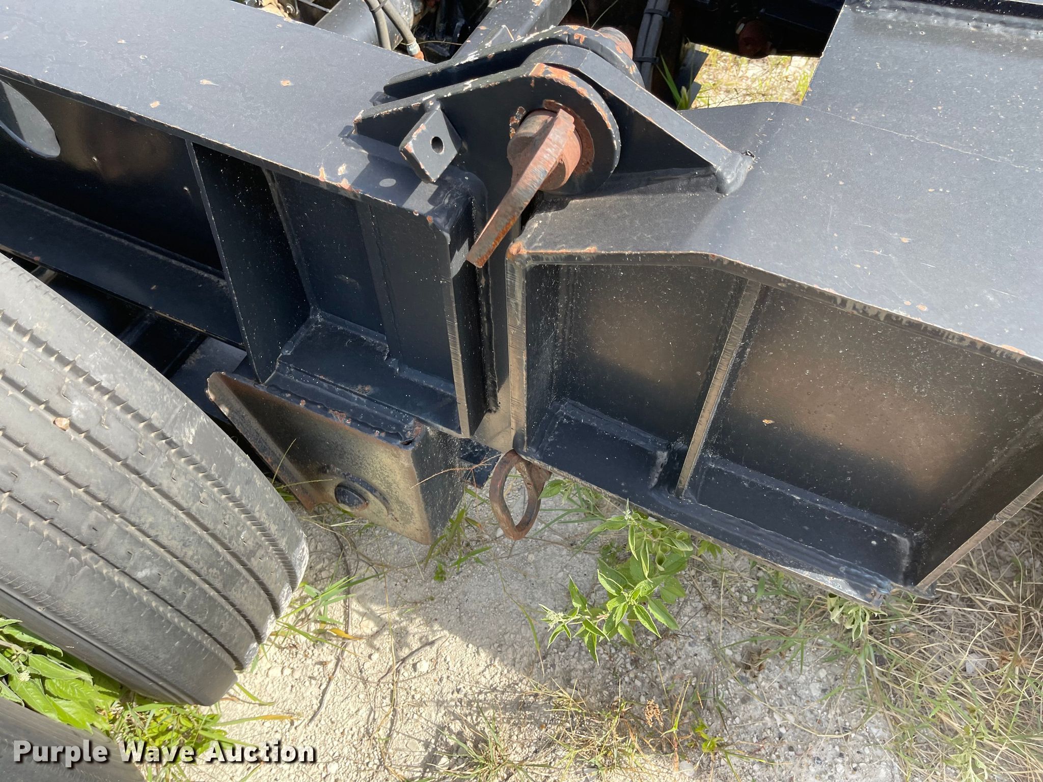 2007 Scheltema stinger axle in Salina, KS | Item MU9122 sold | Purple Wave