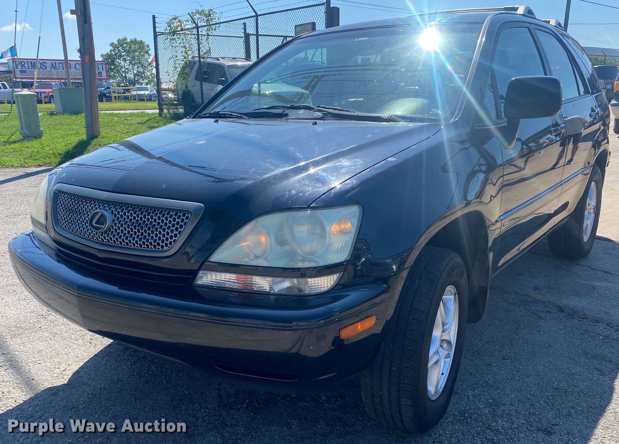 2001 Lexus RX300 SUV in Tulsa, OK | Item JA9025 sold | Purple Wave